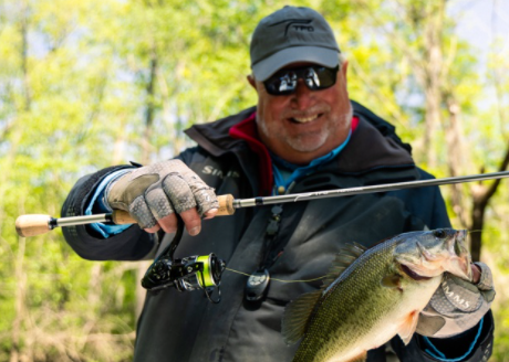 TFO - Tactitical Bass Spinning Rod - shs 6104 - 6'10" Moderate Action ...